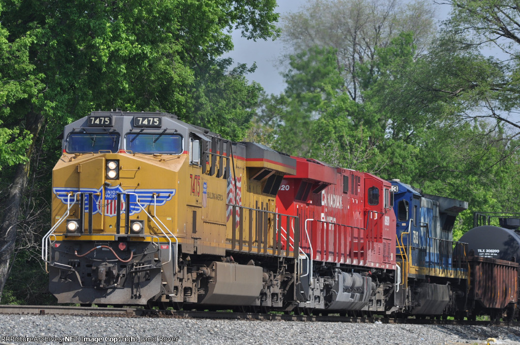 UP 7475 On NS 143 Eastbound